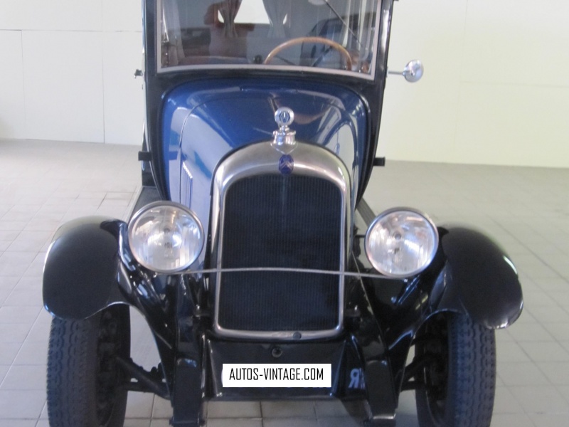 Citroën B14 1929 bleue nuit et noire - type G